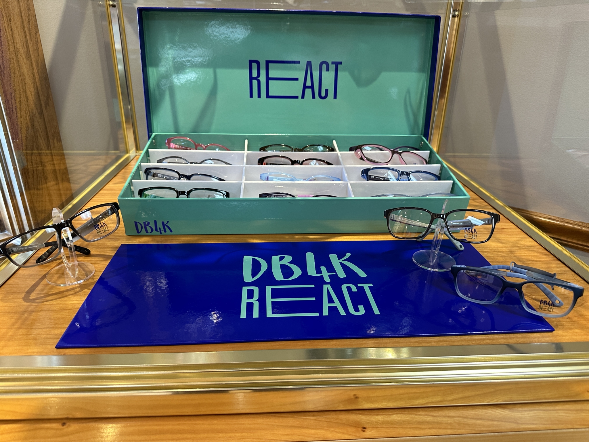 DB4K - Brenart Eye Clinic